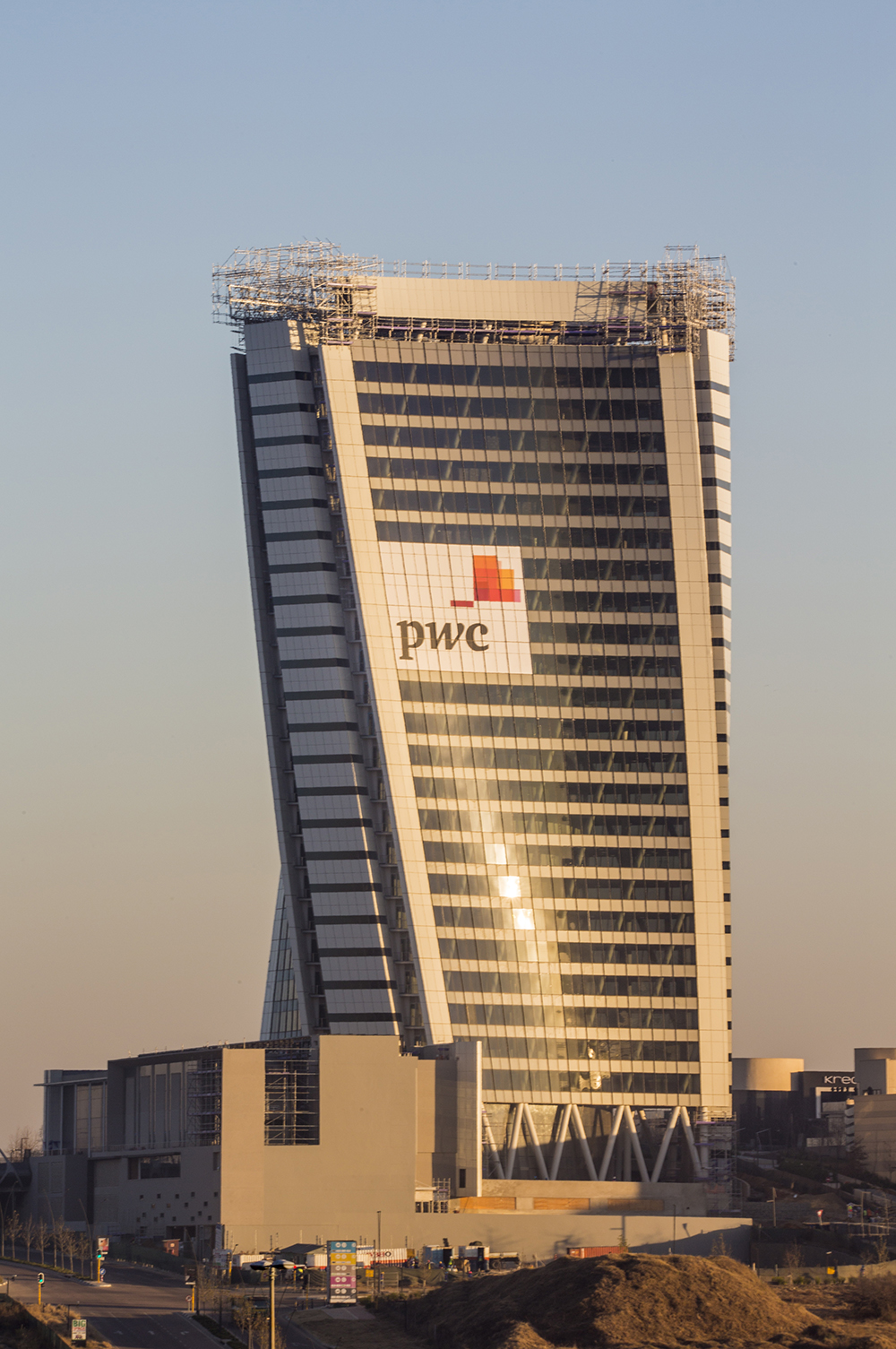 PwC Tower Headquarters - Atterbury